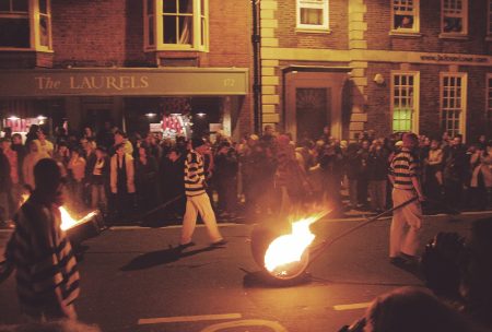 An Insider's Guide to Surviving Lewes Bonfire Night - Ellie & Co